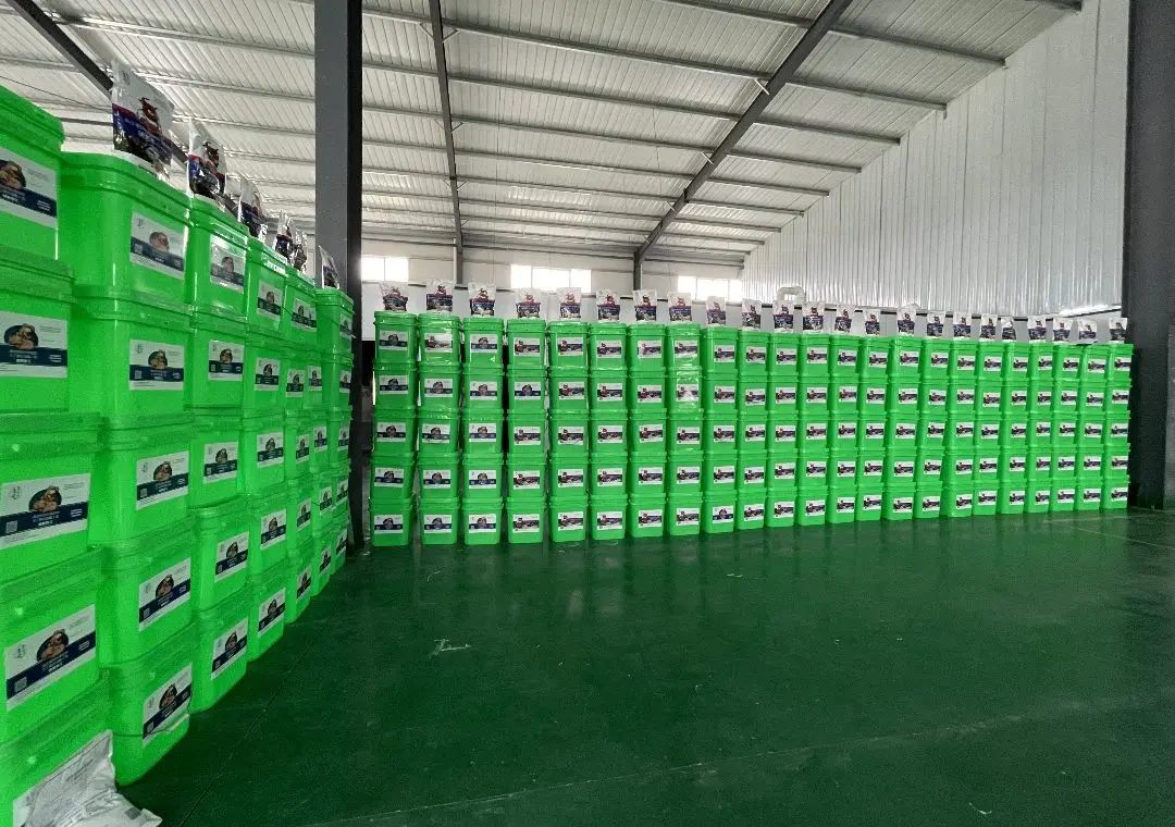 Broiler Chicken Premixed Feed Grows Fast,Strong And Well,With Low Cost ...