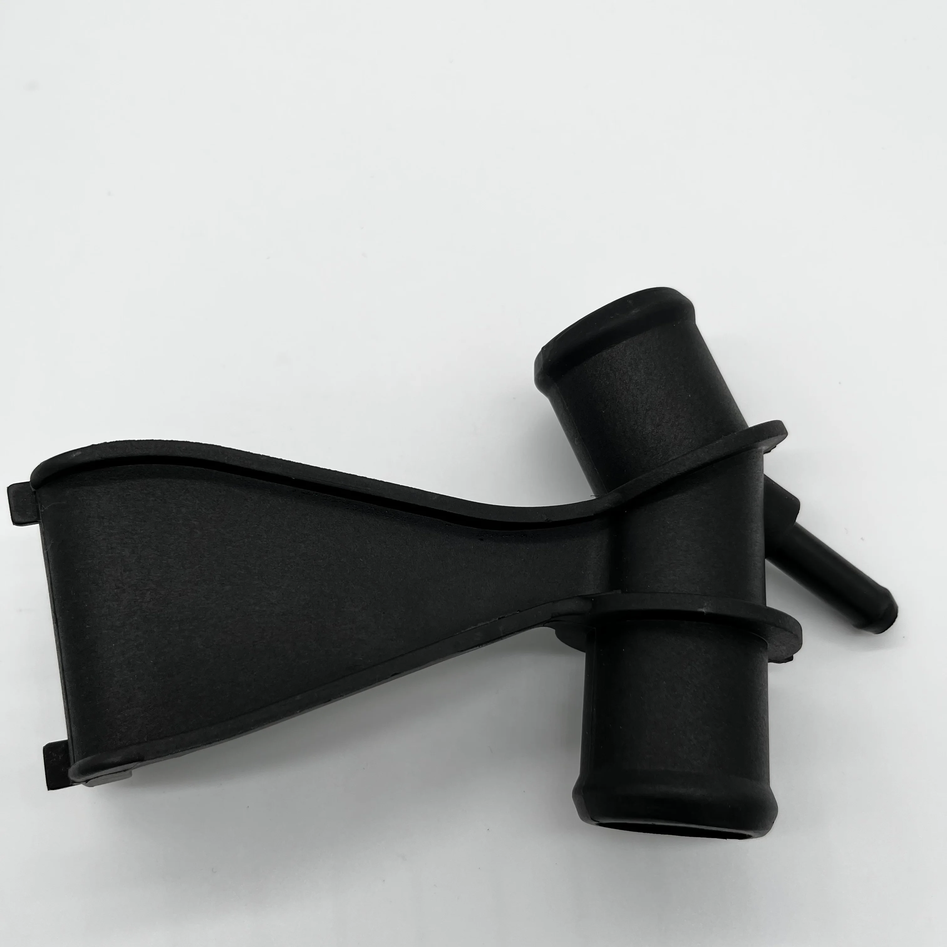 Engine Radiator Water Outlet Coolant Pipe 16577-22030,16577-22031,16577 ...