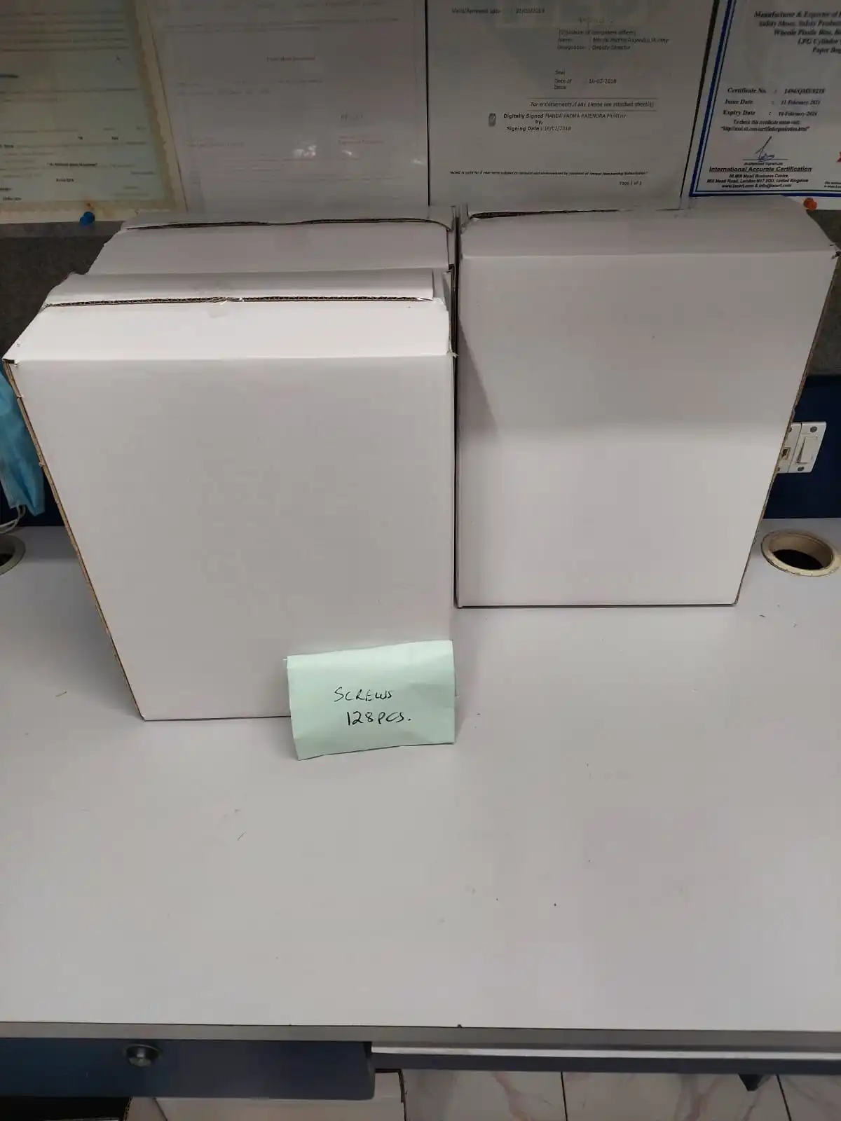 Wooden Menu Folder With Beautiful Design Laser Cut And Logo Engraved ...