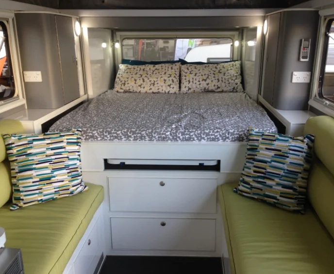 Extending Box Pickup POP TOP Expedition Slide Customized Truck 4x4 ...