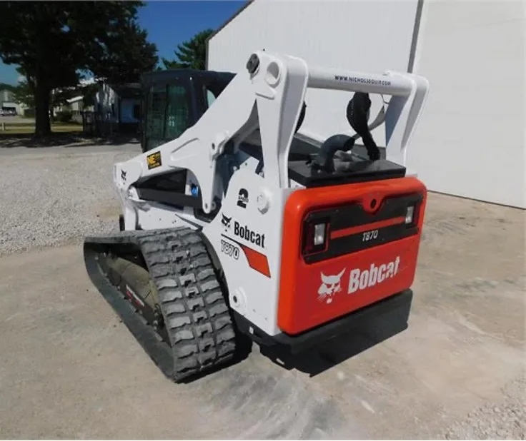 Bobcat T870 Skid Steer - High Efficiency & Reliable Power