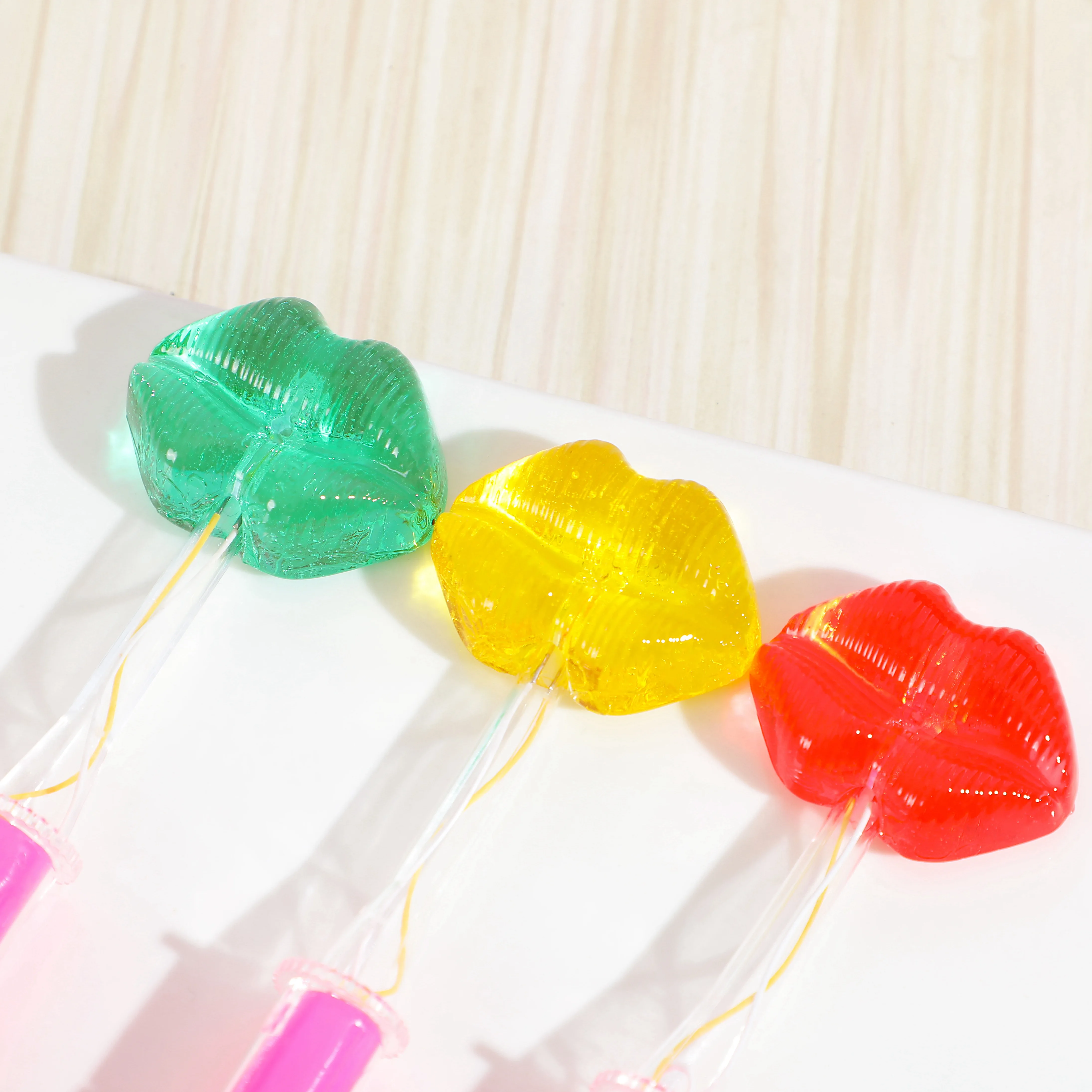 Wholesale Fruity Flavored Gummy Candy Toy Candy Toy Lollipop Lipstick ...