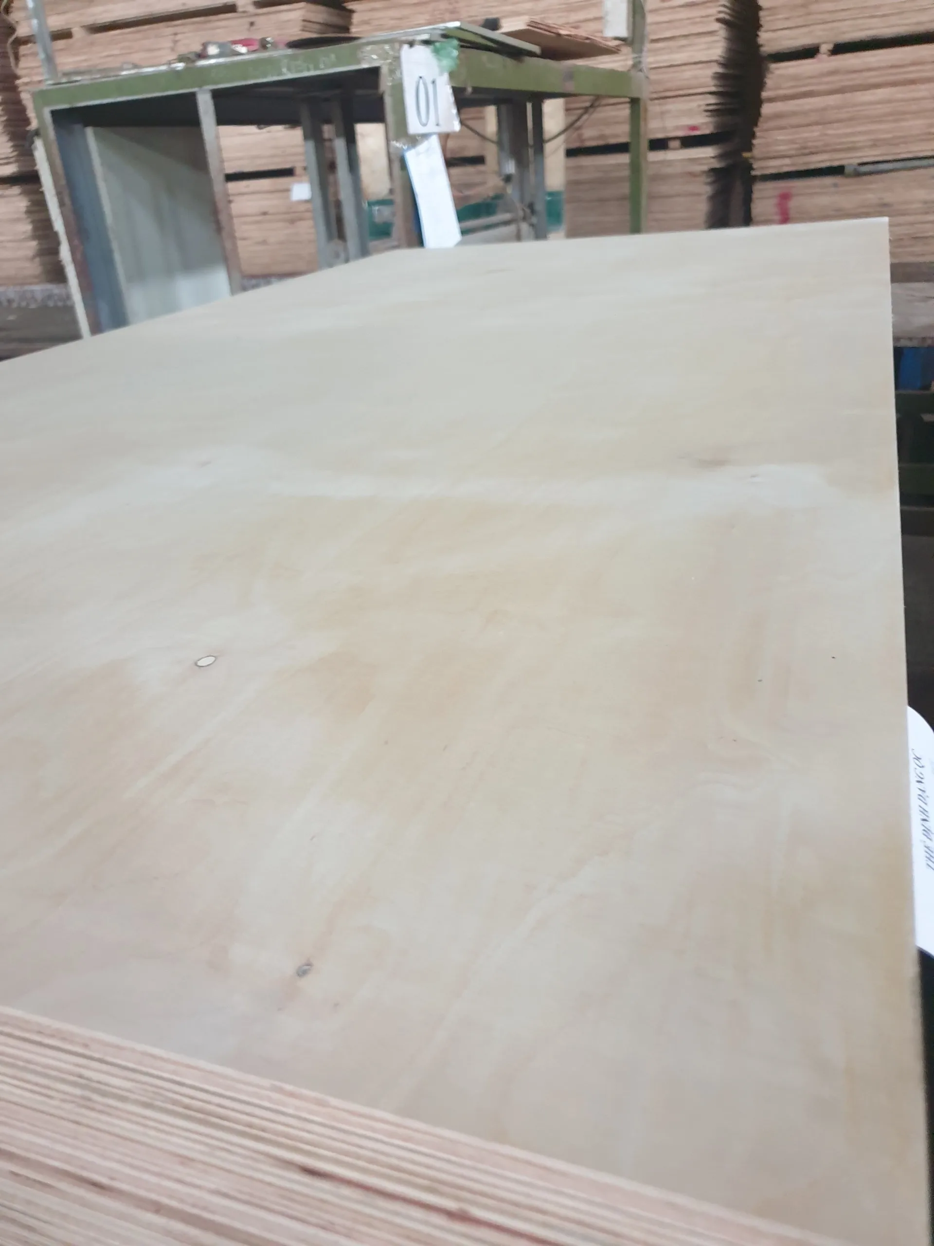 Hardwood Birch Packaging Pallet Flooring Industrial Rubber Cashew ...