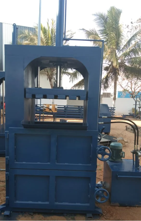 High Precision Best Quality 1 Ton Capacity Shredding Machine For Wood ...