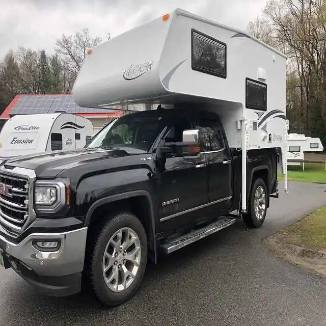 Luxury RV Motorhomes - Ultimate off Road Camping Experience