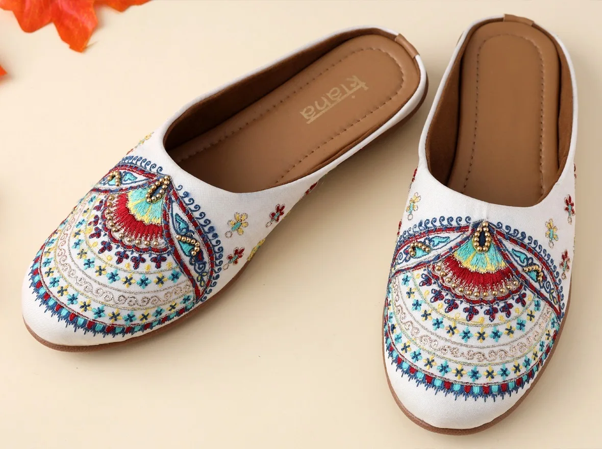 Women Blue Khussa Flat Wedding Footwear Jutti Shoes Slippers Casual ...