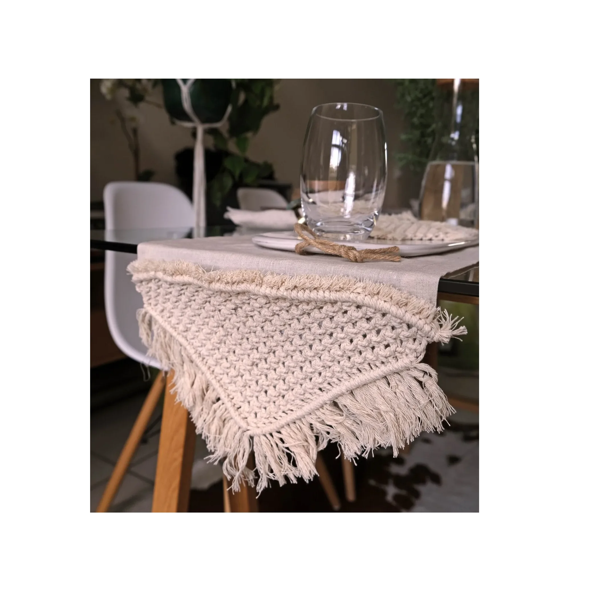 Premium Theme Natural Round Macrame Placemat Braided Straw Place Mats ...