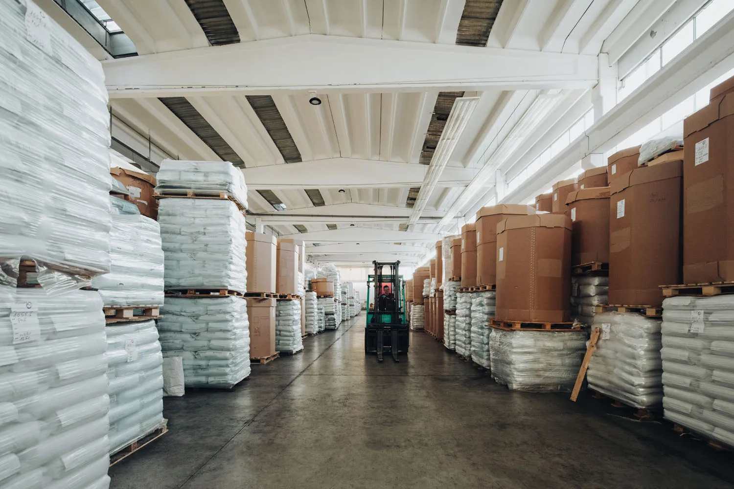 Pc Calibre 301-22 White Polycarbonate High Flow Injection Moulding ...