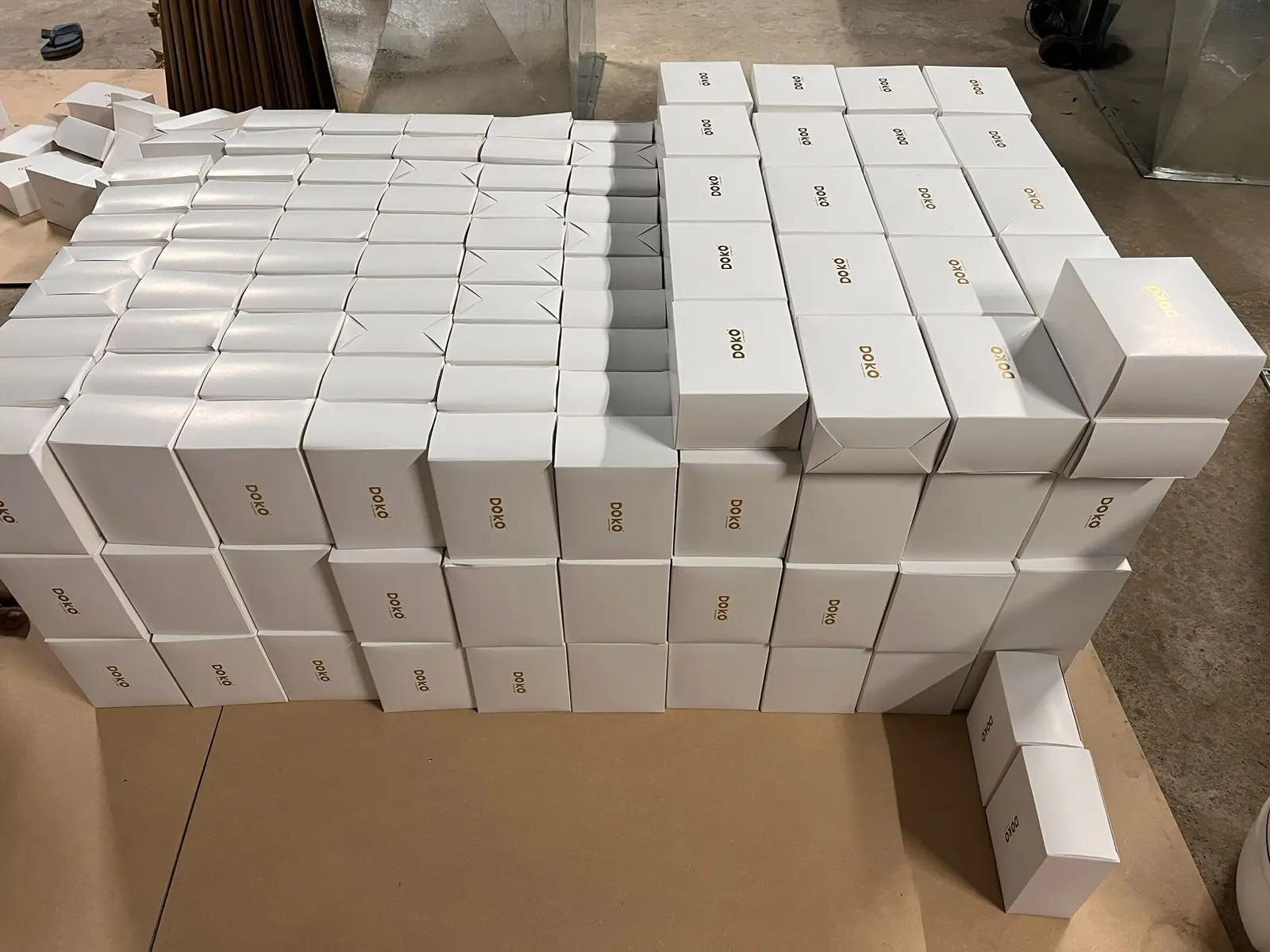 Minimal High Glossy Dog Shape Statue Realistic Canine Figurine For Home ...