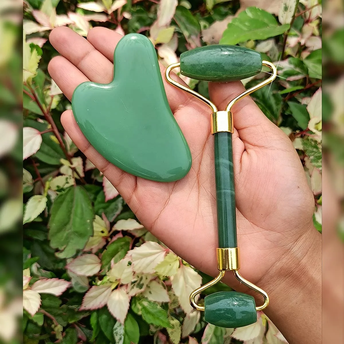 2023 Trendy Natural Stone Crystal Face Massager Rose Quartz Amethyst Green Jade Roller Face