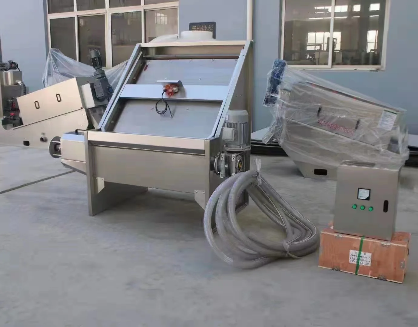 Farm Piggy Manure Screen Equipment Manure Automatic Dewatering ...