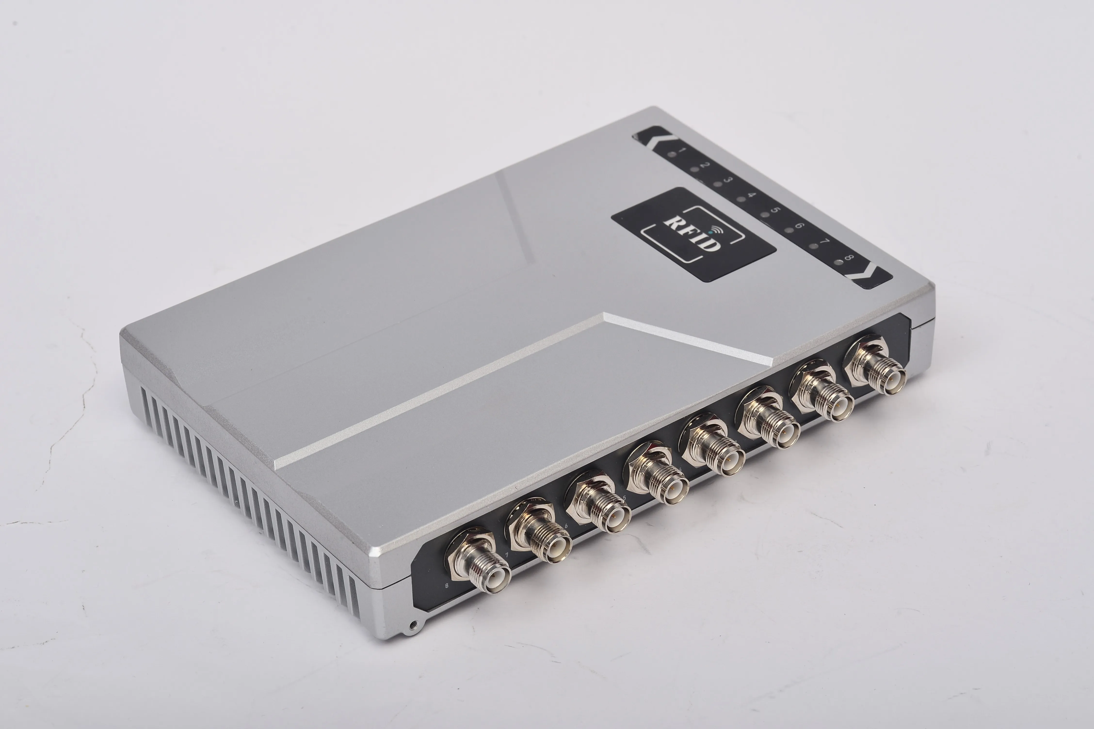 Long Range 8 Port Fixed Uhf Rfid Integrated Reader With Gps And 4g For ...