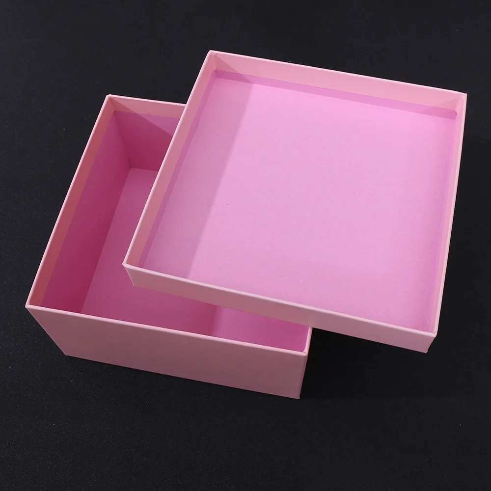 Pink Lid And Bottom Paper Boxes With Personalized Ribbon Decorative ...