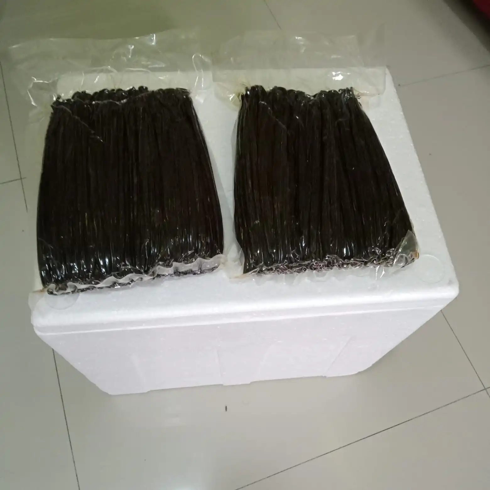 Vanilla Beans Vacuum Packing Planifolia 18 Cm Up Indonesia Dry 15-25% ...