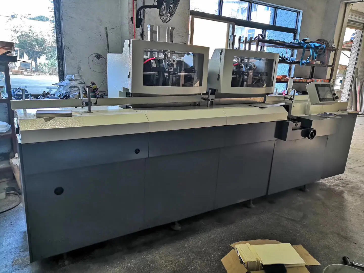 Double Side Paper Lining Machine for Hardcover Book and Notebook ...