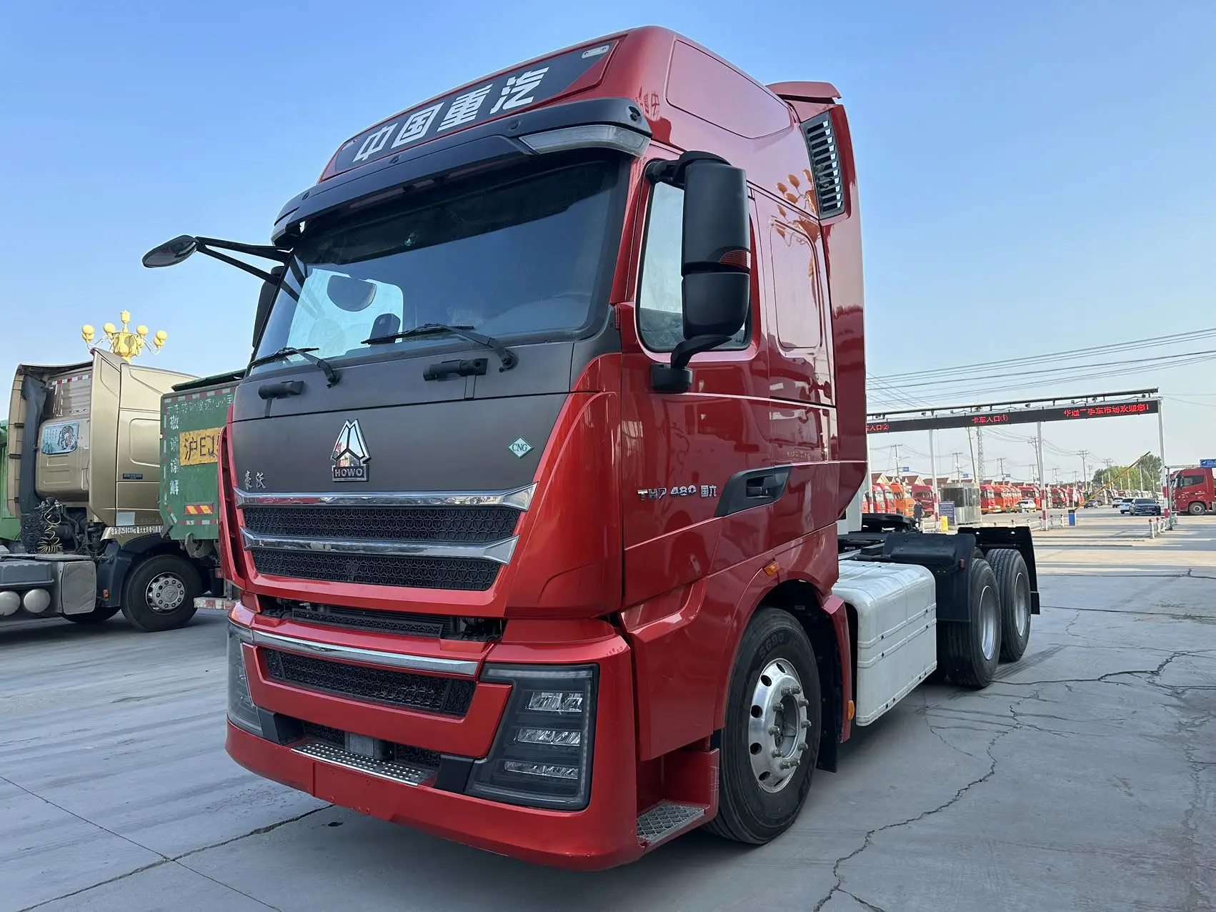 Howo T7h Cng 430 Horse Power Tractor Truck - Buy Sinotruk Cng Truck heavy Truck heavy Duty Truck ...