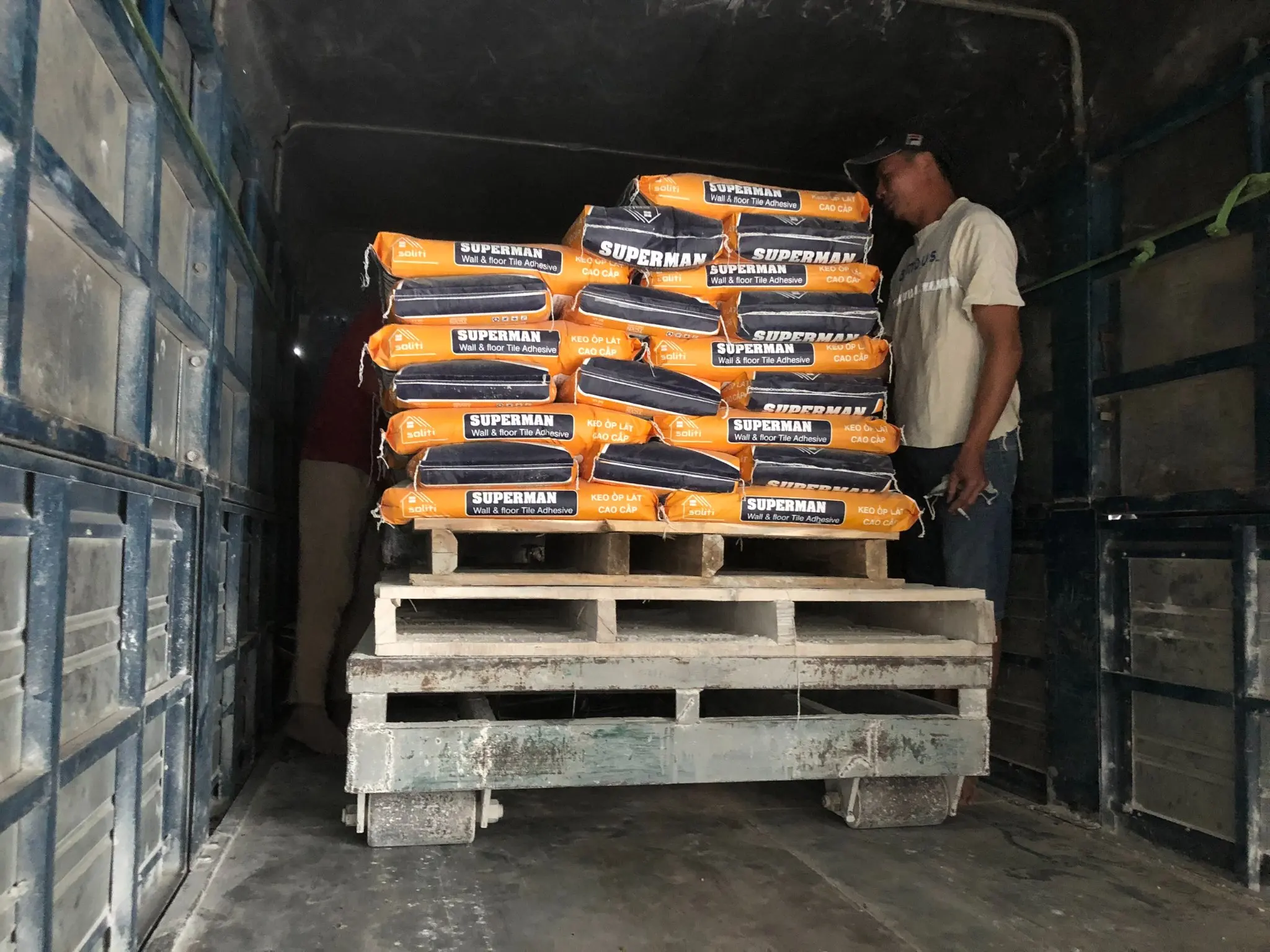 Exterior Super Builder Cementitious Tile Adhesive 25kg Polymer Modified ...