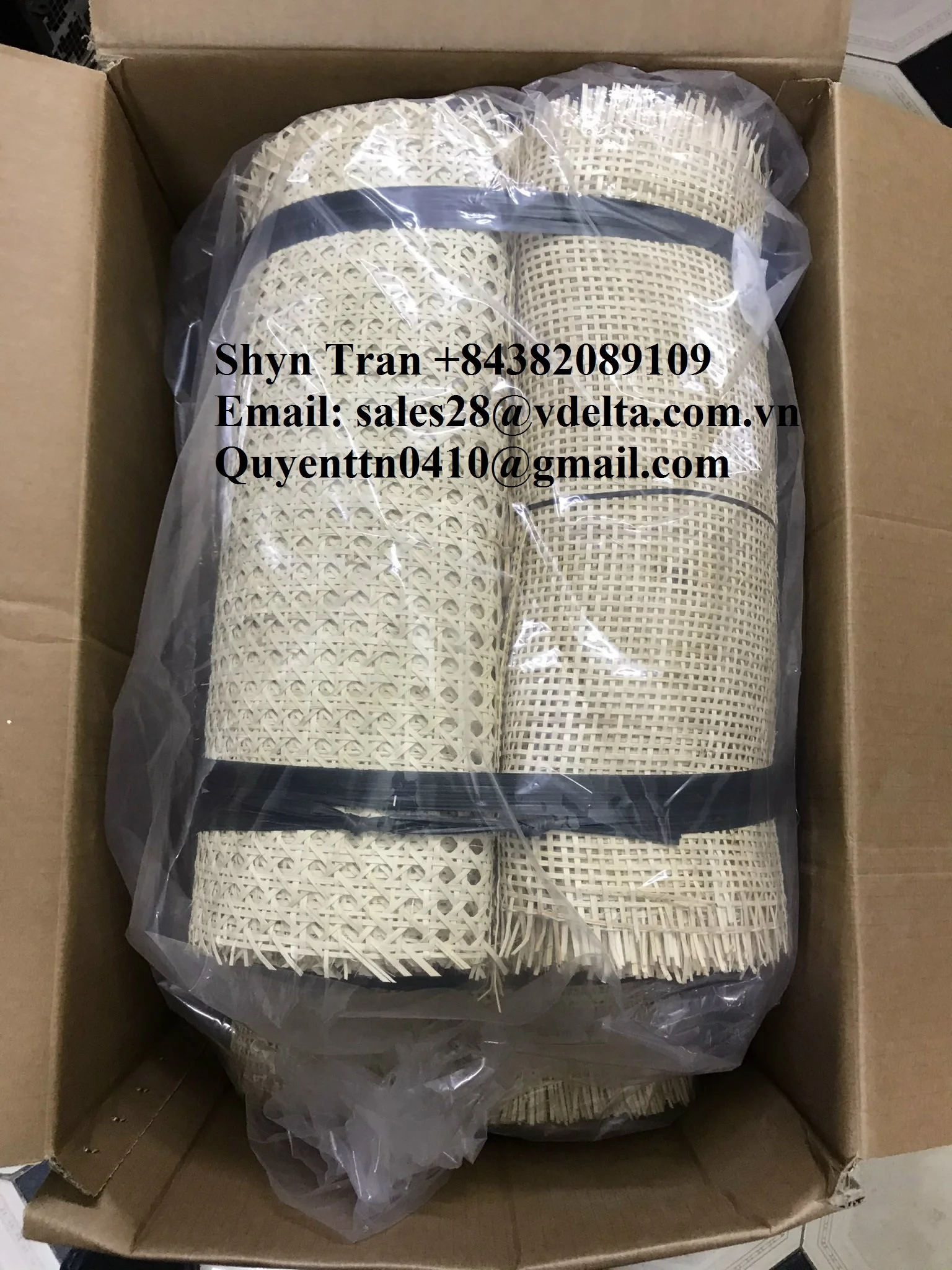 Rattan Webbing Roll /mesh Rattan Cane Webbing With Skin And Polished ...