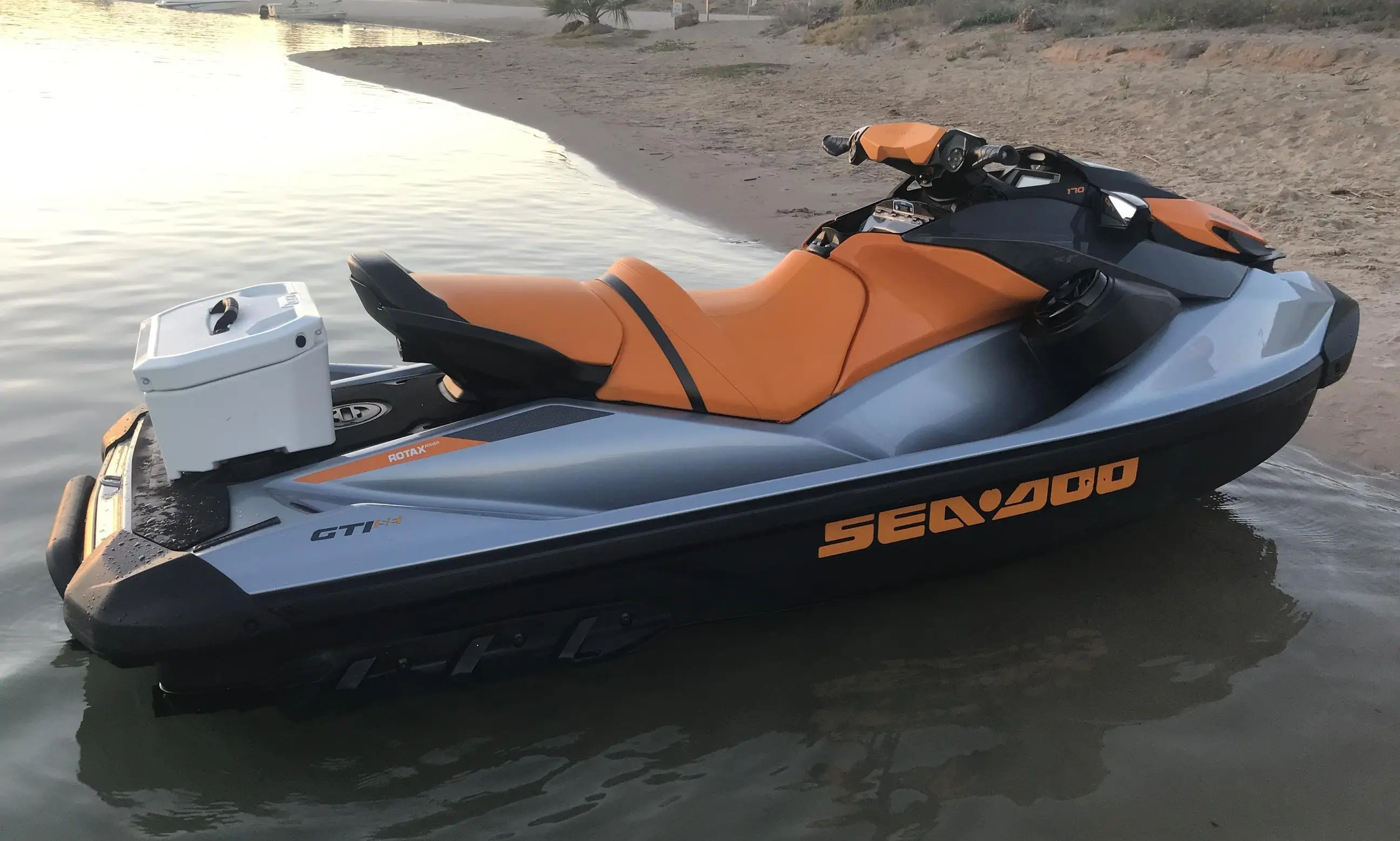 Yamaha 4 Stroke 300HP Jet Ski - High Performance Watercraft