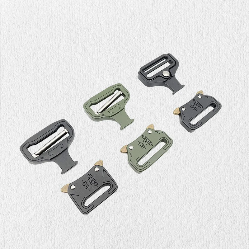 Mutly Size Light Metal High-tensile Tactical Belt Buckle Cobra ...