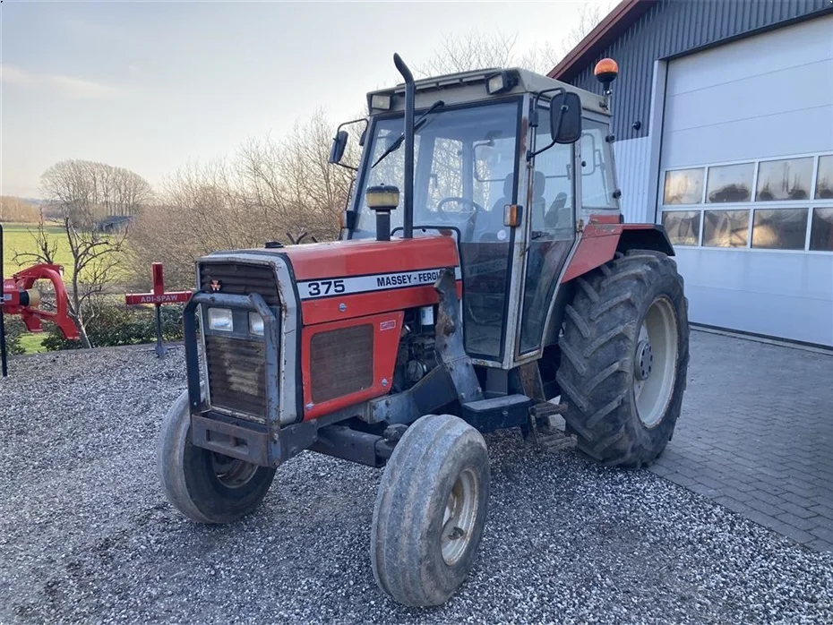 Massey Ferguson 375 Tractors - Versatile & Powerful Solutions