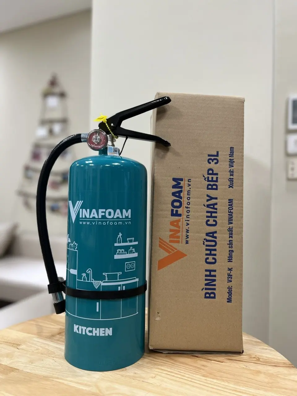 Orion 9 Liter Lithium Battery Water-based Fire Extinguisher Exclusively ...