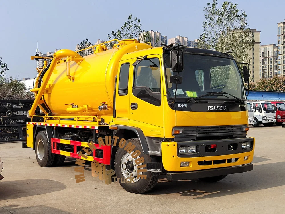 Vacuum Toilet Fecal Tank Cesspool Trucks - 10000L Capacity