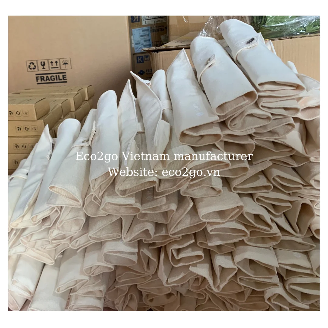 Eco-friendly Bamboo Cutlery Sets by Eco2go Vietnam