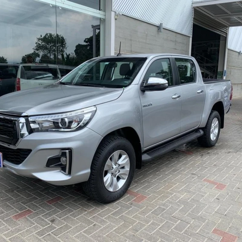 Cheap Automatic Toyota Hilux Pickup Truck Right / Left Hand Drive Car ...