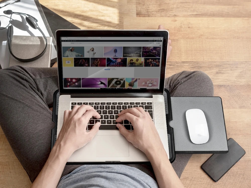 Lightweight Lap Pad with Retractable Mouse Tray - AITATA