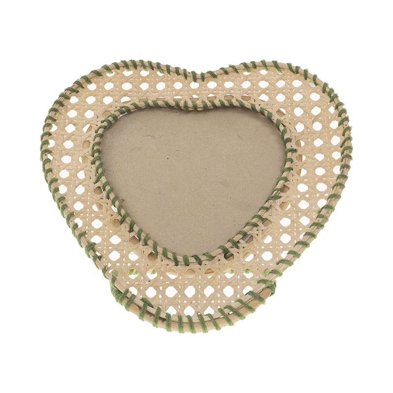 Wholesale Rattan Heart Shape Standing Photo Frame Made In Vietnam For ...