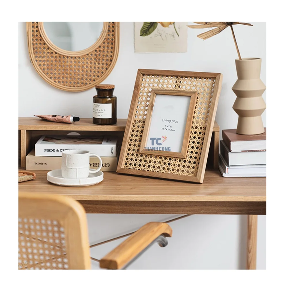 Boho Rattan Picture Frames - Stylish Home Decor Solutions