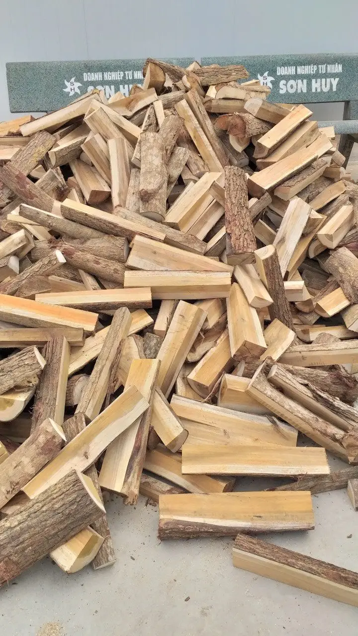 Kiln Dried Firewood 10-12% Moisture - Buy Firewood Oak Firewood Nature ...