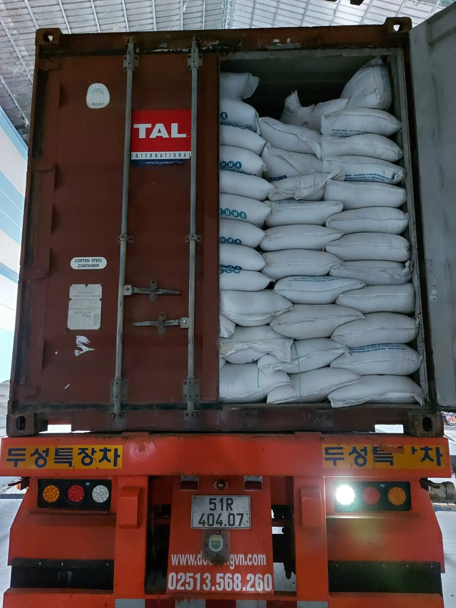 Vietnamese Rice For Export - Jasmine Rice Long Grain Fragrant Rice 5% ...