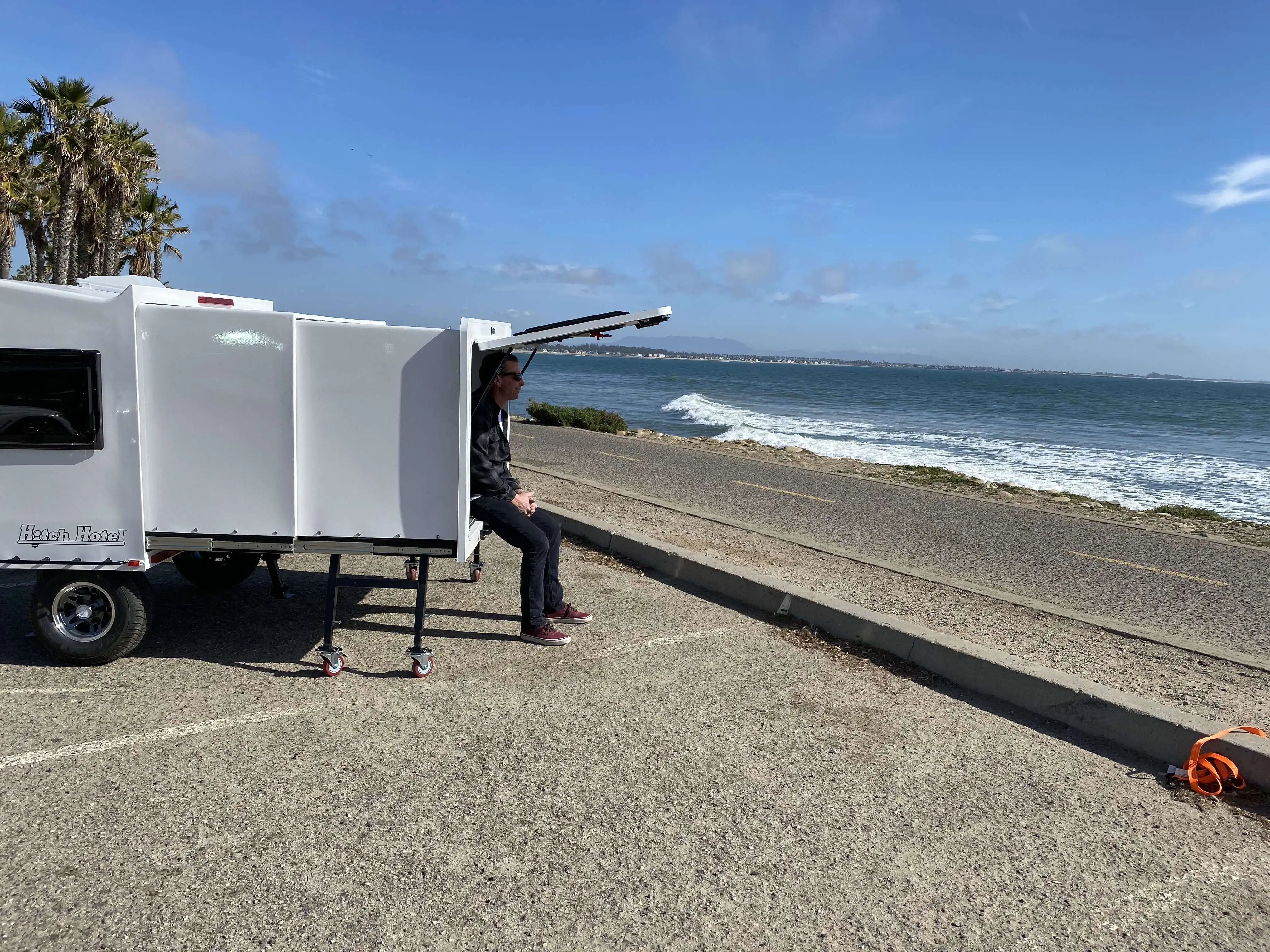 Ecocampor Galvanized Sheet Hitch Hotel Luxury off-Road Caravan for ...