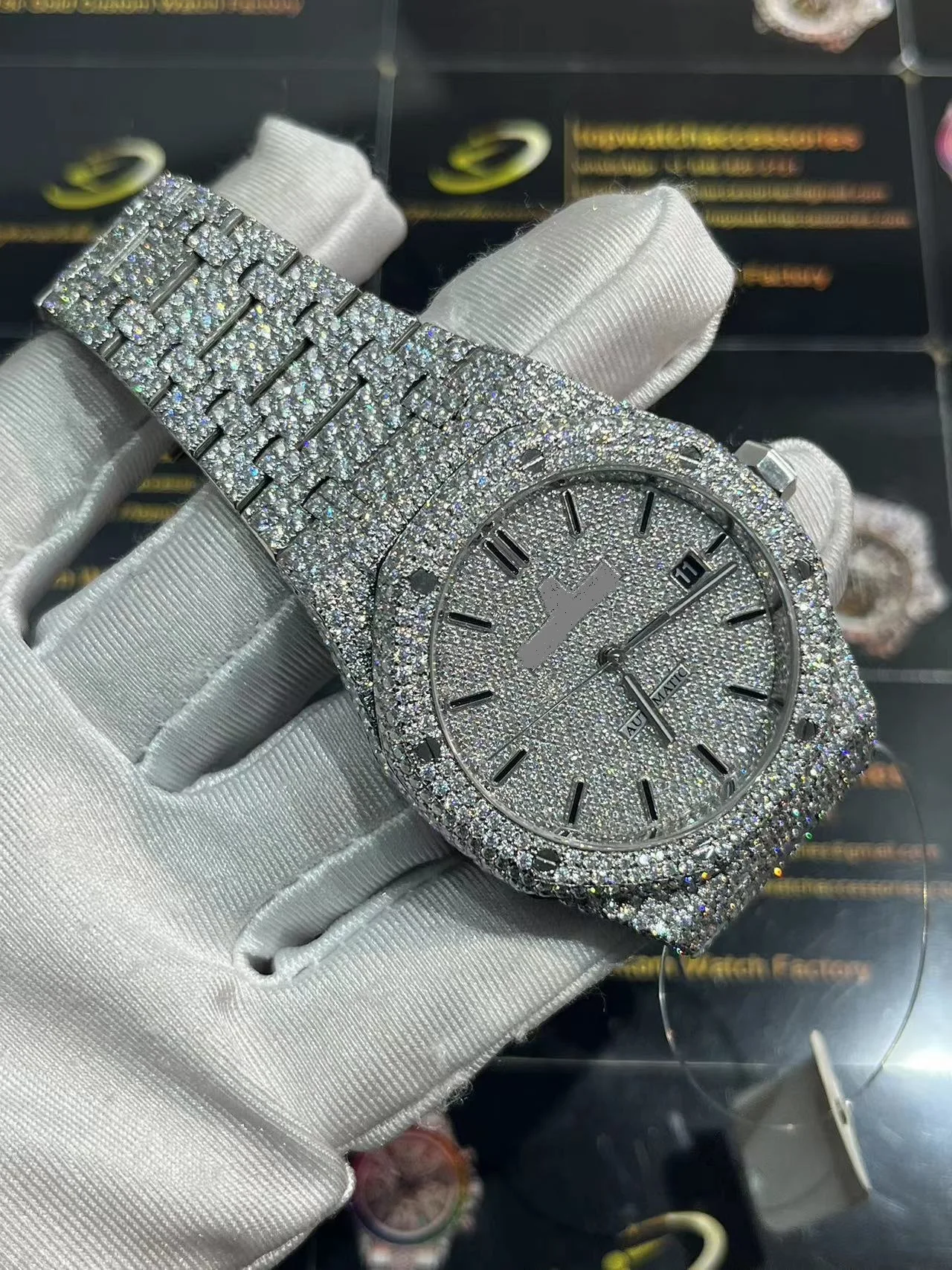 Popular White Moissanite Vvs Cuban Watch Ap 1023 Iced Out Bust Down Hip ...