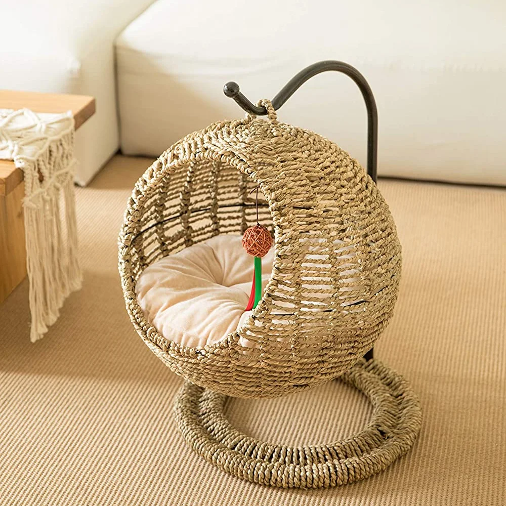 Handmade Wicker Seagrass Cat Bed Basket - Sustainable & Stylish