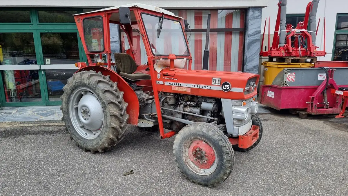 Original Cheap Fairly Used Massey Ferguson 135 Mp Agricultural Tractor ...