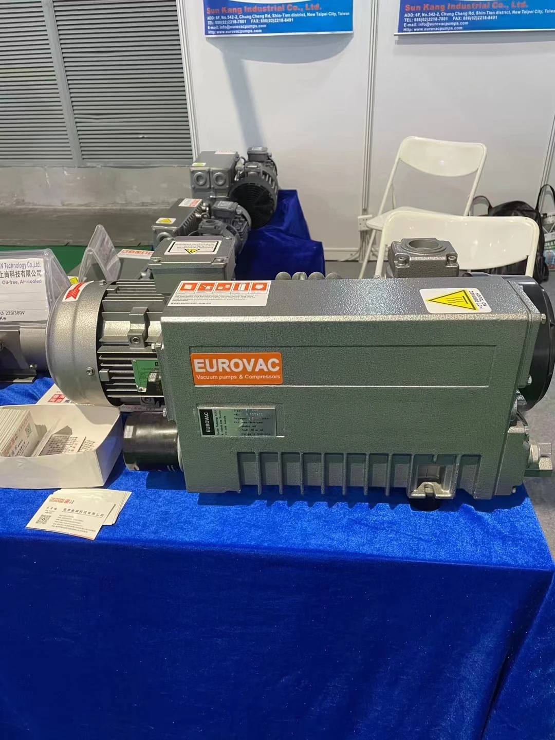 EUROVAC KVE Series - Efficient Oil-Lubricated Vacuum Pumps