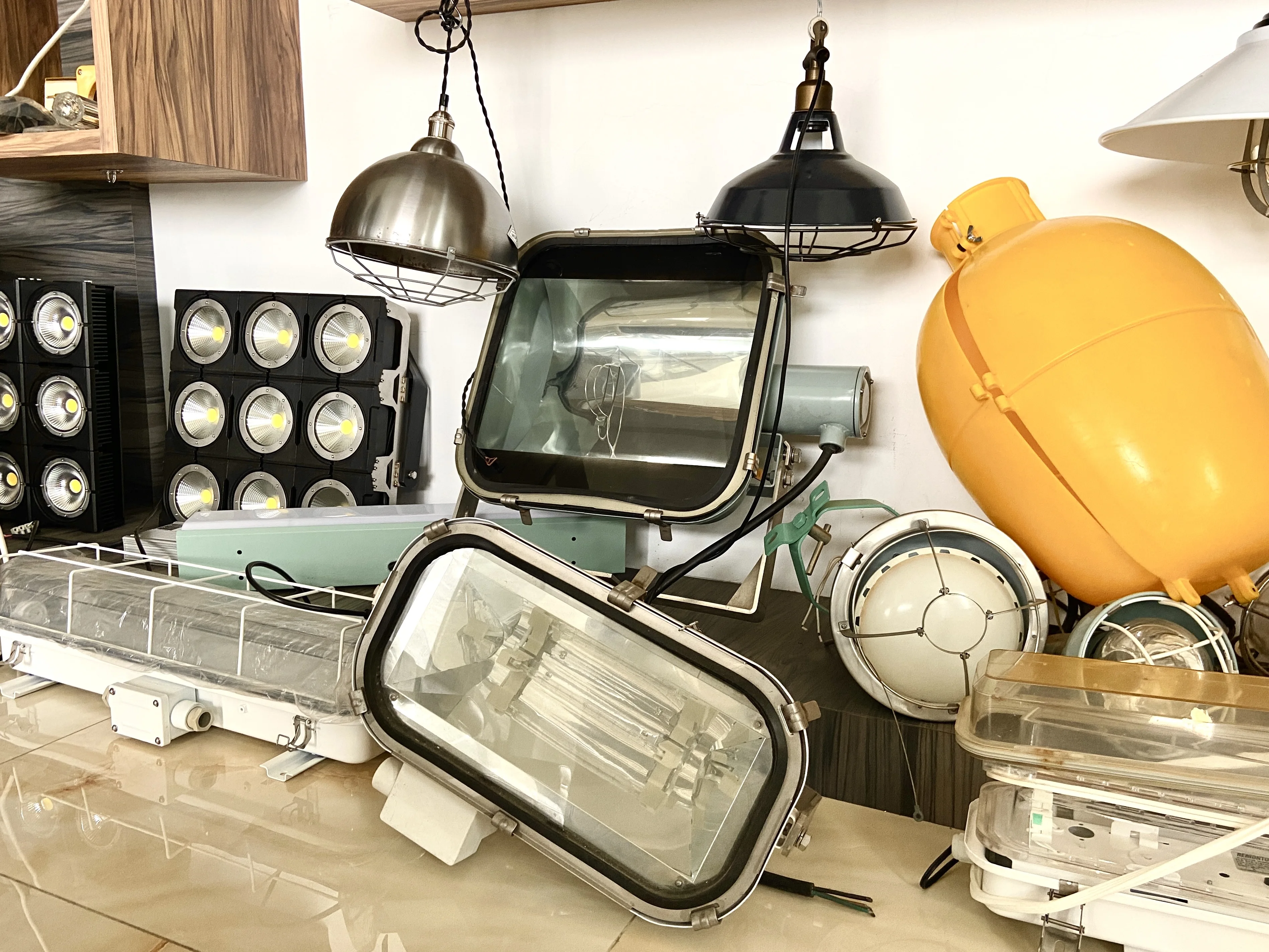 Marine Stainless Flood Light E26 E40 400w 1000w Metal Halide Flood ...