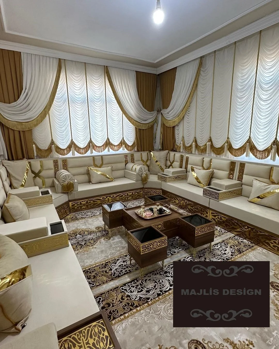 Arabic Majlis - Customizable Arab Furniture for Living Room