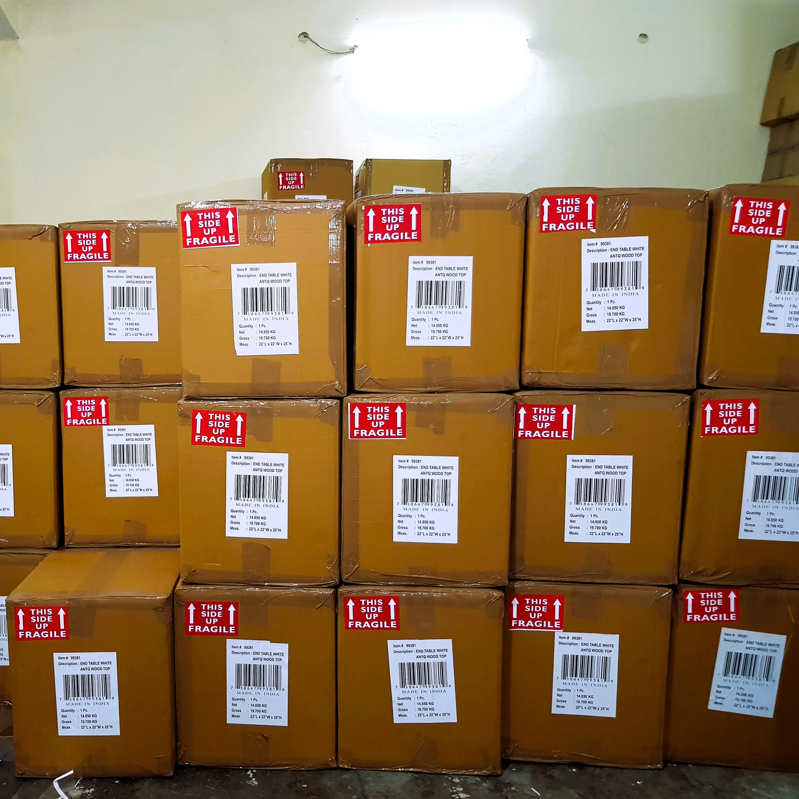 Stainless Steel Table Lamps Made Up Of High Quality Ss Tubes With ...