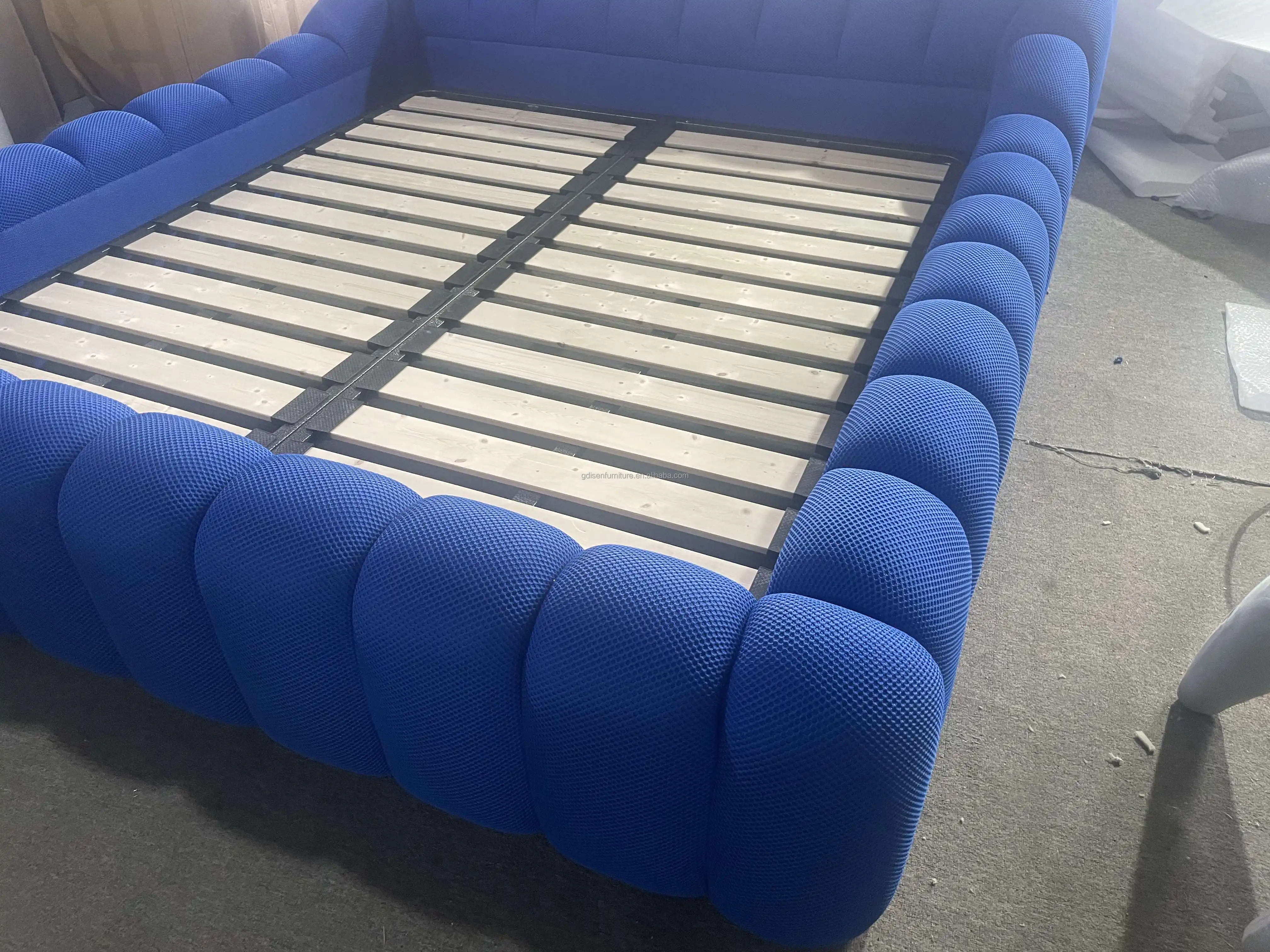 Modern Roche Bobois Bubble Bed - Stylish High Density Foam Bed for ...