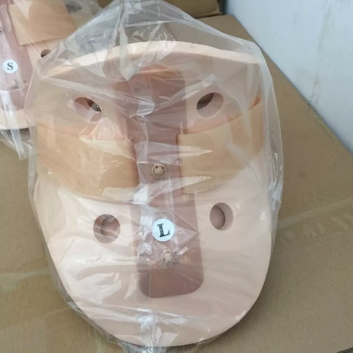 Premium Quality Medical Cervical Collar - Hard Neck Brace