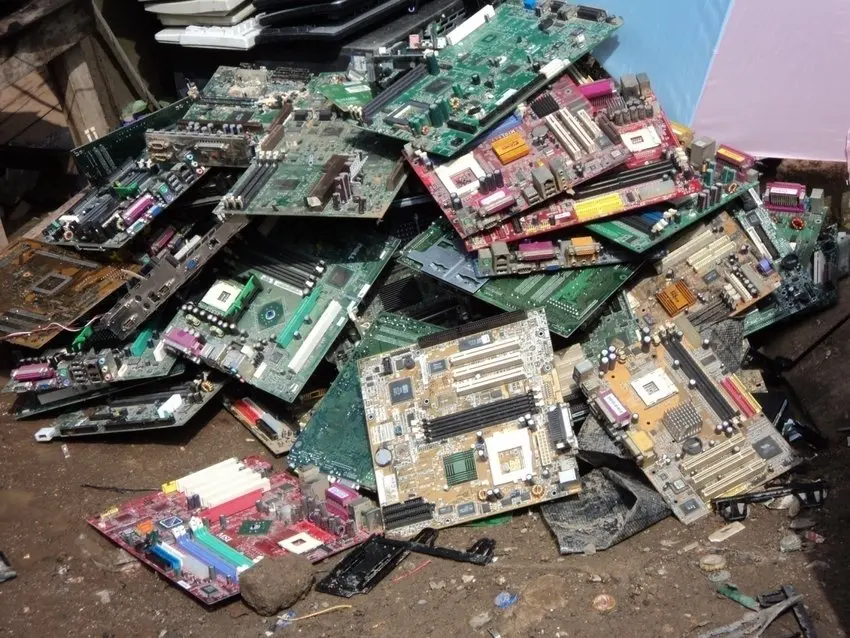 Motherboards Scrap / E Waste Scrap PCB Recycling Circuit Mother Board ...