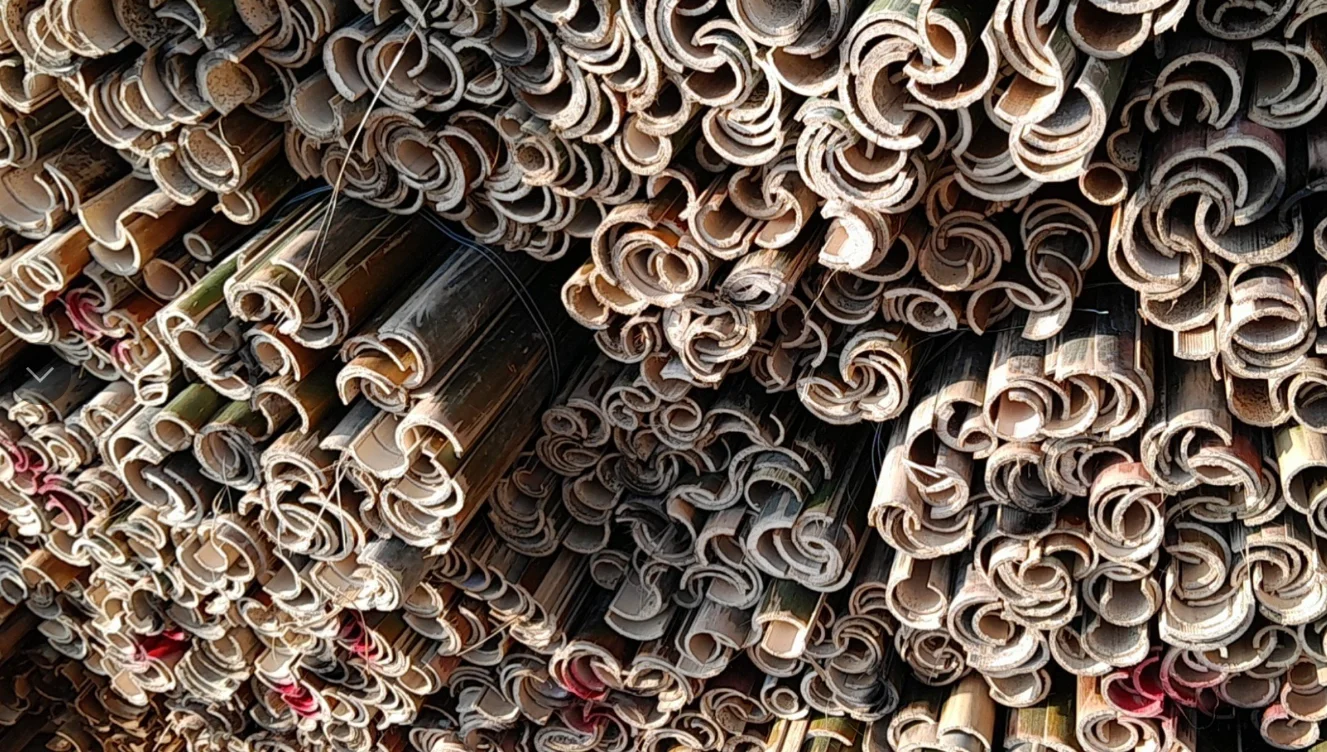 Raw Bamboo Splitting / Breaking Machine With Factory Price/Split Bamboo ...
