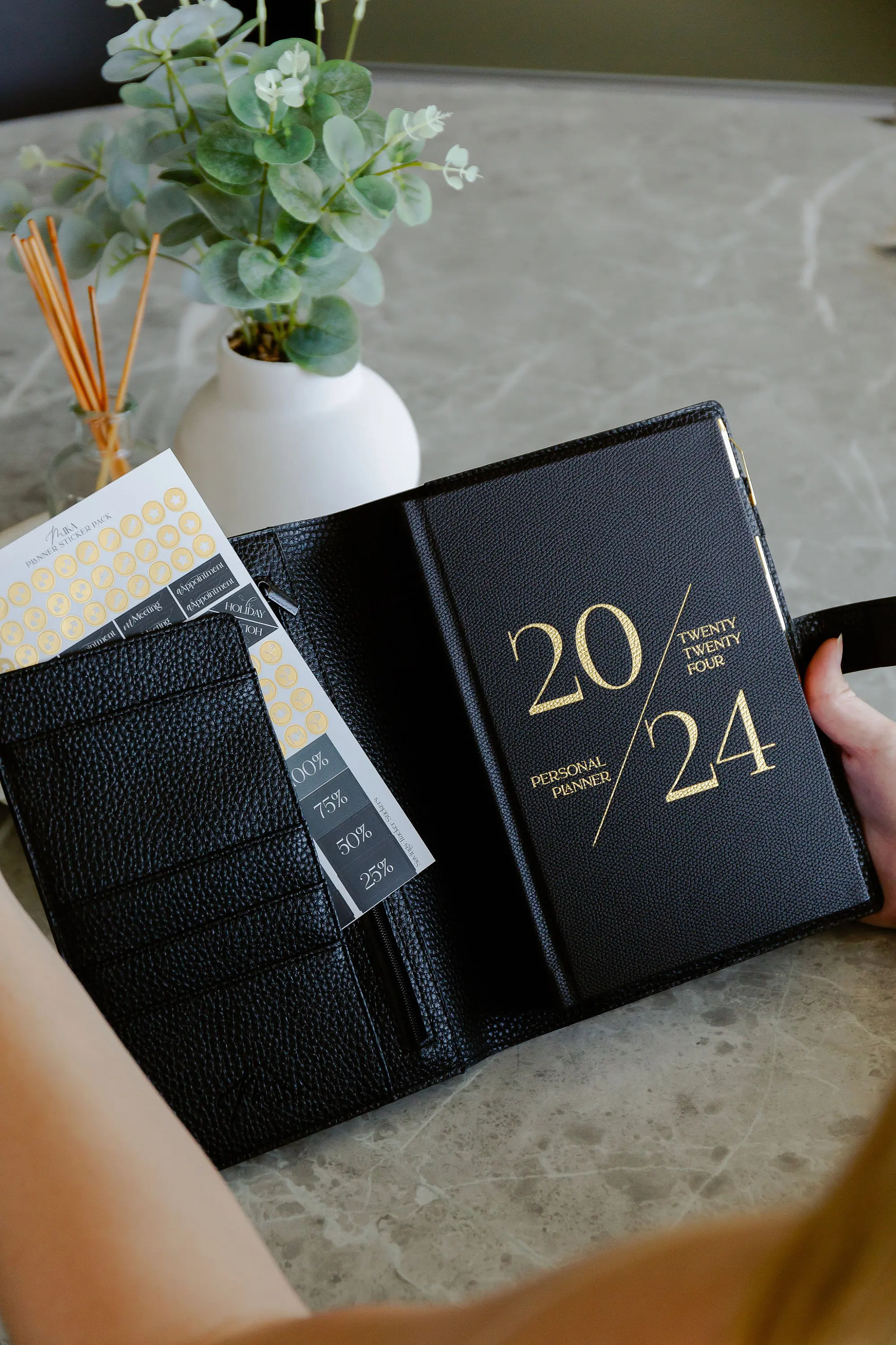 Labon Luxury Gold Foil Agenda 2024 Diary Year Hardcover Schedule ...