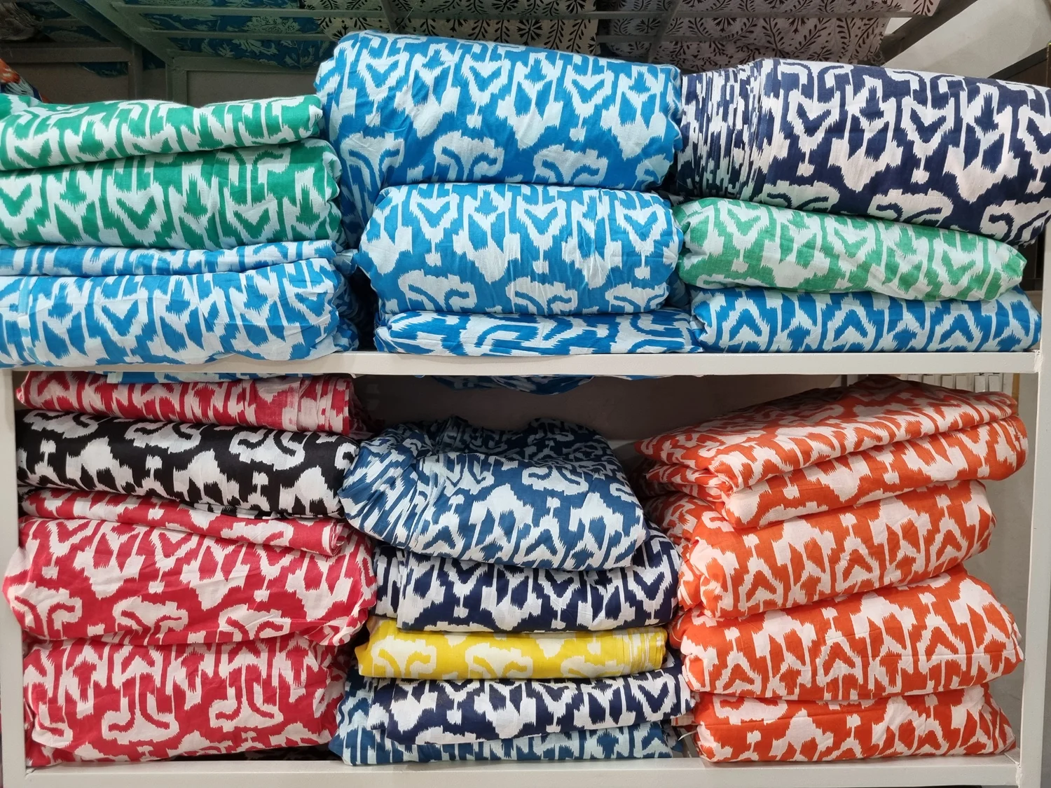 Wholesaler of Indian Screen Printed 100% Cotton Fabric Raw Material ...