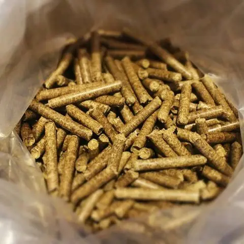Pine Wood Pellets 100% Wooden Pellets 6mm Wood Pellets - Buy Wood ...