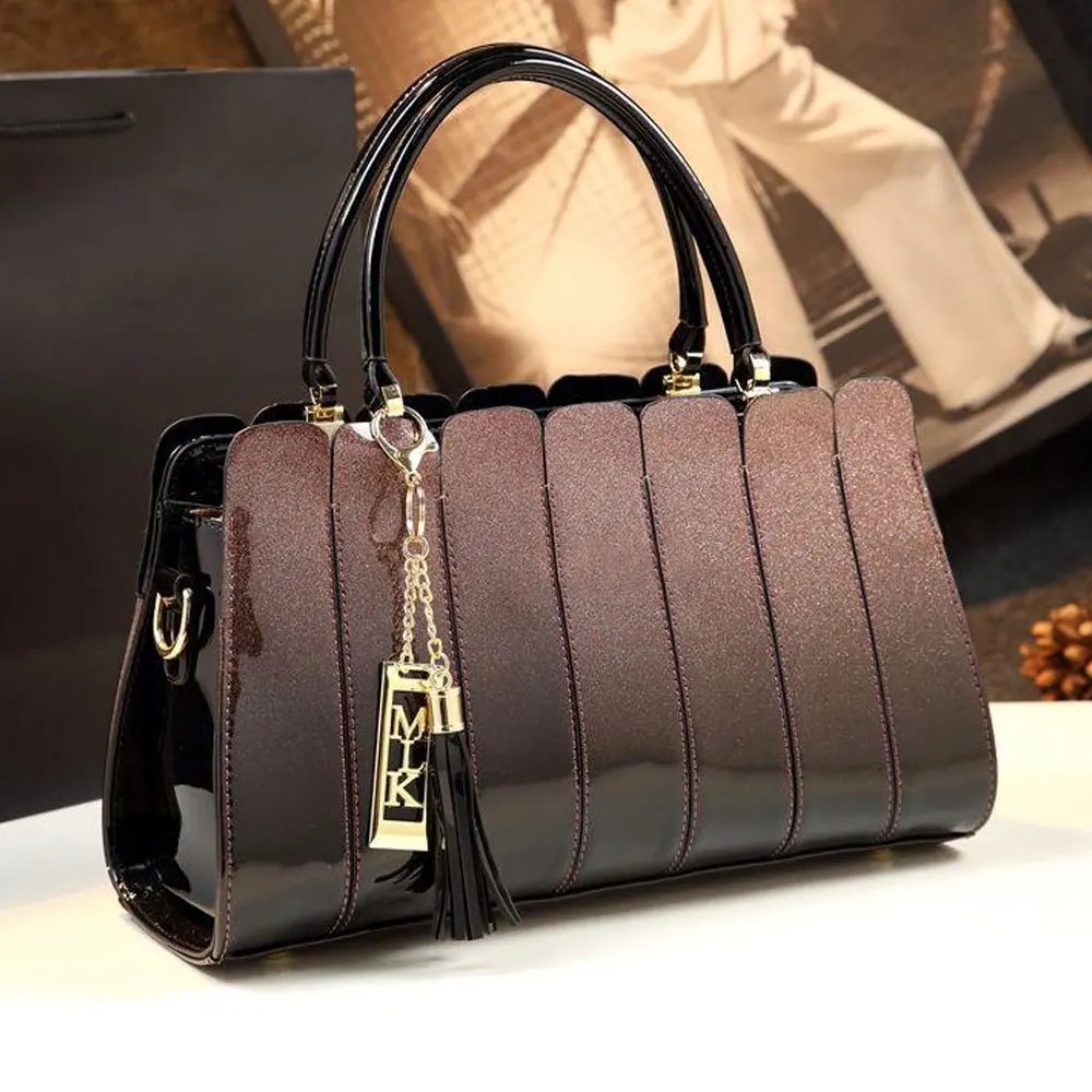 2022 Ladies Small Hand Purses Girl Metal Fedora Hats And Purse Set ...